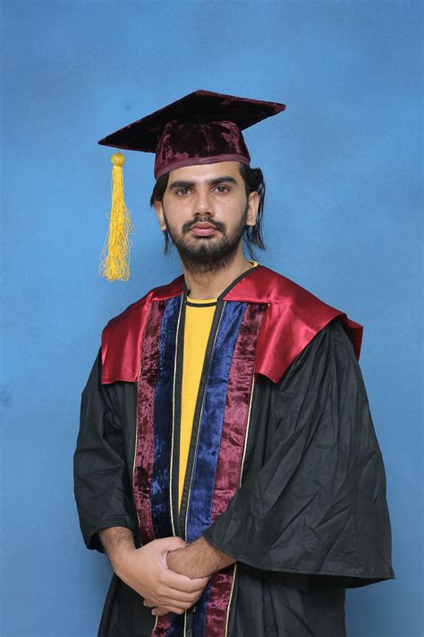 Saeed Iqbal Medium