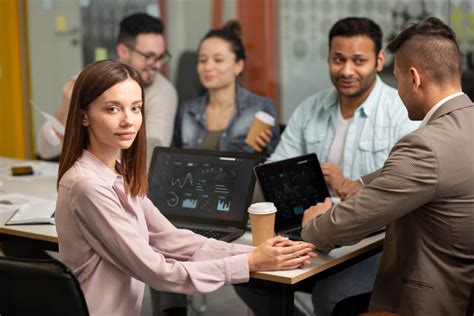 What Skills And Technologies Are Essential In A Java Development Team