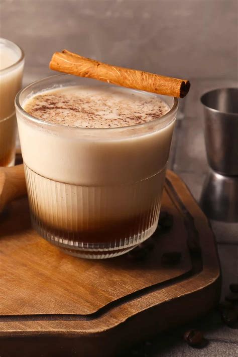 14 Popular White Russian Variations To Try Howdykitchen