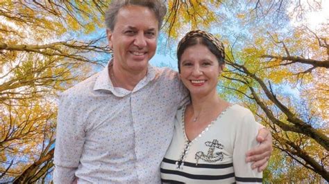 Клучот за трајна љубов Нова книга на Д р Снежана Џамбазова Попорданоска Sbs Macedonian