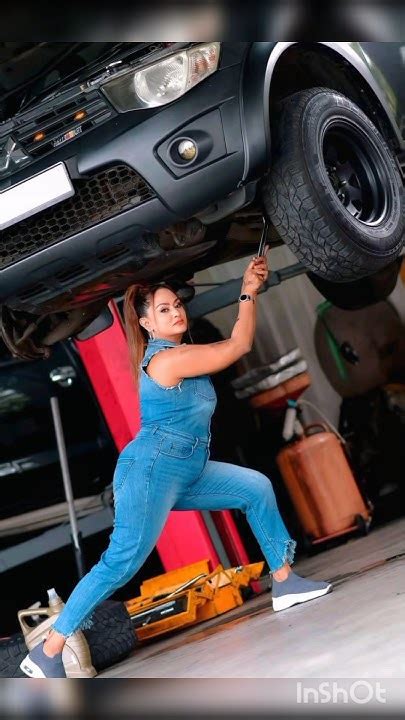 මේ ගරාජ් එක කොහෙද දන්නේ නෑ තියෙන්නේ🤭🤭😄 Nilanthi Photoshoot Trending Shorts Ytshorts Ytviral