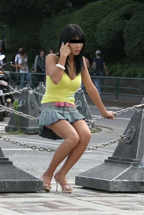 画像あり 普段スカートなんて履かない彼女がミニスカートでデート来たのでちょっと触ってみたら叱られた 着エロフェチボックス