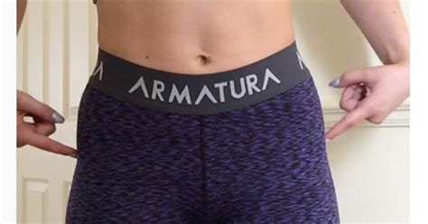 What S A Hip Dip This Body Trend Is Inspiring Self Confidence