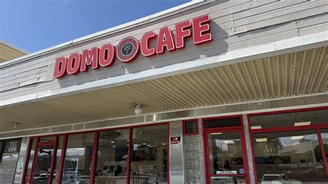Domo Café Brings Its Sushi And Poke To Pearl Kai Shopping Center