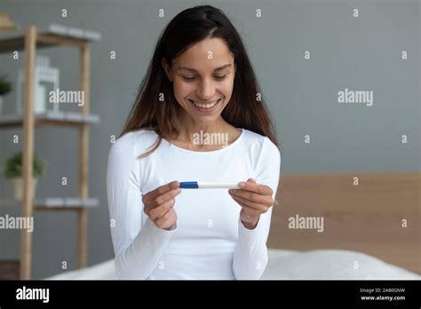 Ovulation Hi Res Stock Photography And Images Alamy