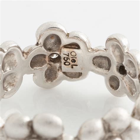 Ole Lynggaard Ring 18k White Gold With Round Brilliant Cut Diamonds