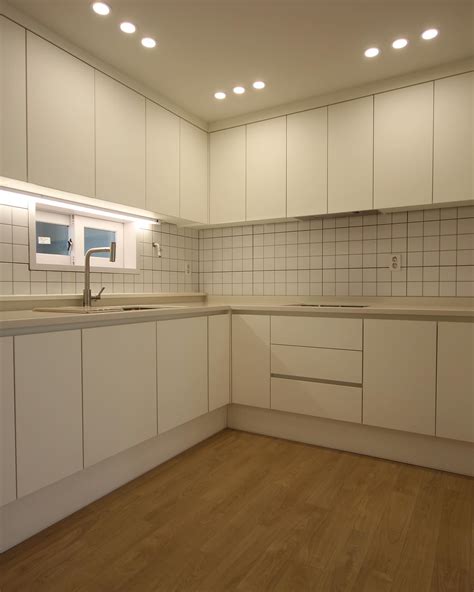 창조인테리어anddesign 침실도 갤러리처럼🌲 아늑한 공간을 창조합니다 트렌디한 감각의 인테리어 창조인테리어 경기 전역 시공가능합니다 자세한 견적과