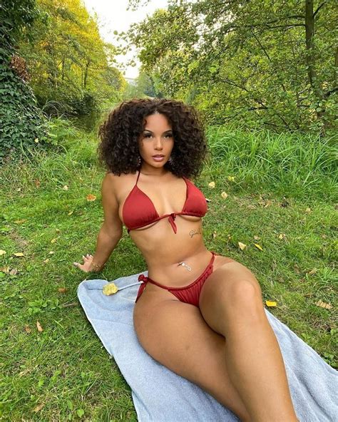 15 Redbone Baddies Ideas Curvy Woman Beautiful Black Women