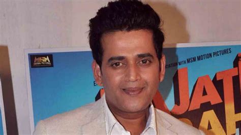 Ravi Kishan రేసుగుర్రం విలన్‌నూ వదలని కాస్టింగ్‌ కౌచ్‌ హాట్‌ టాపిక్‌గా రవికిషన్‌ కామెంట్స్