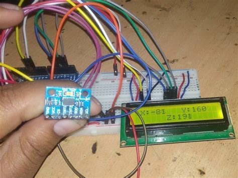 Earthquake Detector Using Arduino Uno