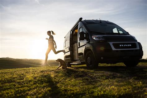 Best Class B Camper Vans For Tall People Noovo Noovolife