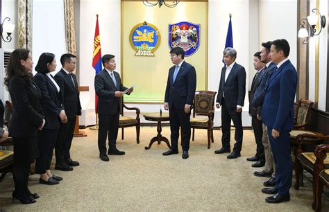 Х Нямбаатар Нийслэлийн төсөв алдагдалтай болохоор байгаа тул тодотгох шаардлага үүссэн