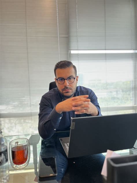 Mohammad Farhani On Linkedin روزهای سخت روزهای آسون همیشه به عنوان کسی که باید تصمیمات سخت بگیره و…