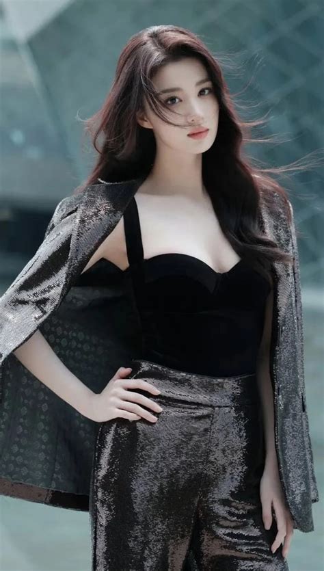 Picture Of Wang Chu Ran