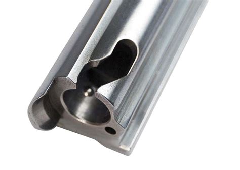 Easy Locking Bolt System Benelli Shotguns And Rifles