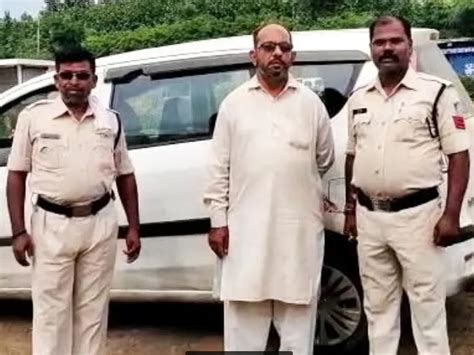 trader absconded after buying maize crop caught from maharashtra in