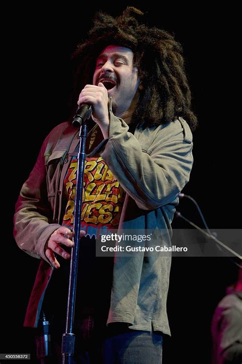 Lead Singer Adam Duritz Of Counting Crows Performs At Hard Rock Live News Photo Getty Images