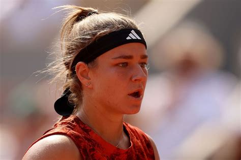 Karolina Muchova Had The Same Disease As Elena Rybakina At French Open