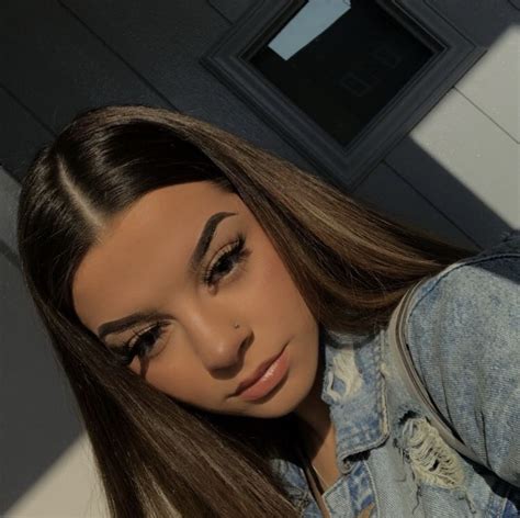 Pin By 💕anastasia💕 On Hazel Zamarripa Baddie Hairstyles