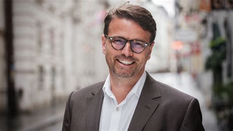 Ddr Raphael Bonelli Klärt Auf “vom Bauch Zum Herz Wie Wir Glücklich