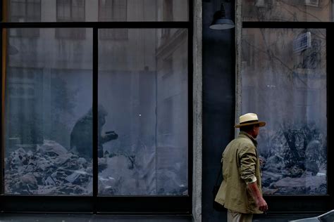 Преминаващото през мен преминавам през него 2009 Strūctūra