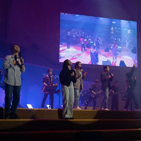 만나교회 목요찬양집회 누가 끊으리요 로마서 8 31 39 강사 김종윤 목사 11 24 목요일