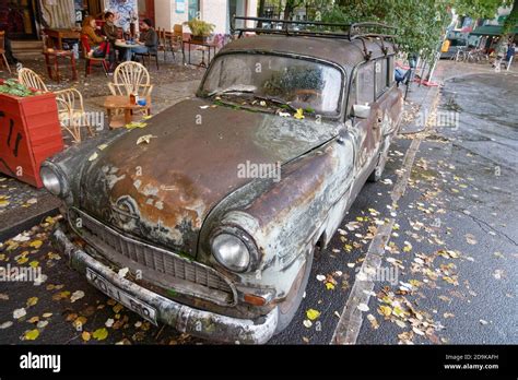 Opel Oldtimer Aus Dem Jahr 1956 In Kreuzberg Im Herbst Berlin