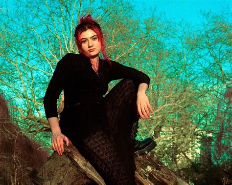 Clash Magazine Hails Heavenly Florence Clash Magazine Music News Reviews And Interviews