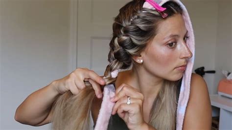 How To Create Perfect Overnight Heatless Curls With The Wrap Method Artofit