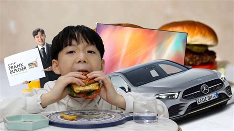 햄버거 먹방 참깨빵 위에 순살고기 패티두장 특별한 소스 양상추 치즈 피클 양파까지 빠라빱빱빱 Youtube