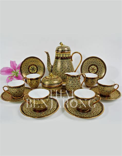 Pikul Yellow Coffee Set Anna Shape Thai Benjarong
