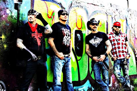 Szerintem elértünk mindent amit abban az időben lehetett Sex Action interjú Lángoló Gitárok
