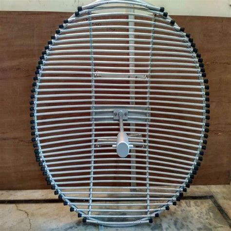 Sec Sgp 4 Grid Parabolic Antenna For Communication 12 Ghz At ₹ 1000
