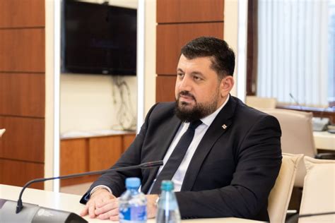 ანტიკორუფციული ბიურო 30 ოპოზიციონერი დეპუტატის ქონებრივი დეკლარაციების შემოწმებას იწყებს