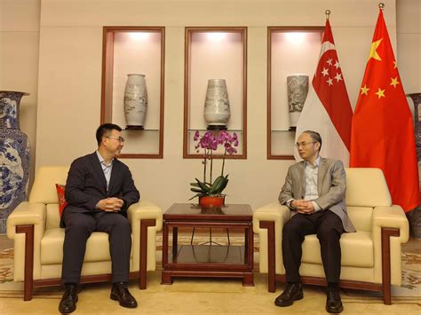 曹忠明大使会见华为亚太地区部总裁林柏枫中华人民共和国驻新加坡共和国大使馆