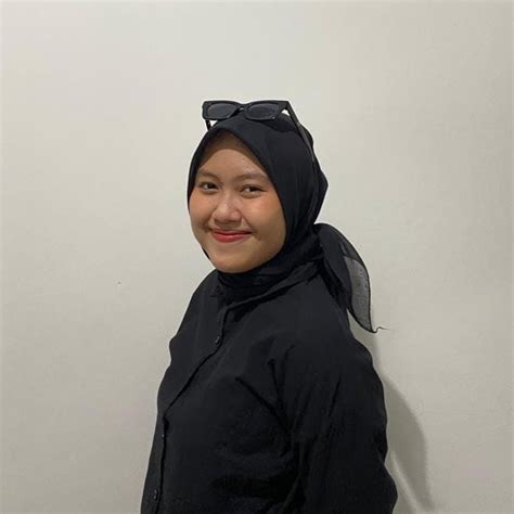 Dilana Pramesti Medium