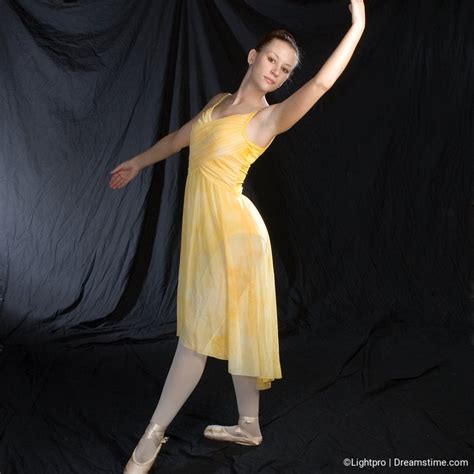 Basic Posing Techniques Dreamstime