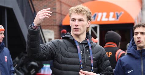 2025 Qb Grayson Wilson Makes First Visit To Illinois Its Awesome