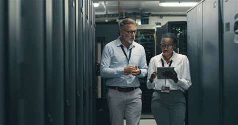 Exploring Scalability In Data Center Environments