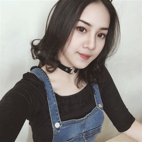 Rimagz Selebgram Indonesia Anya Geraldine
