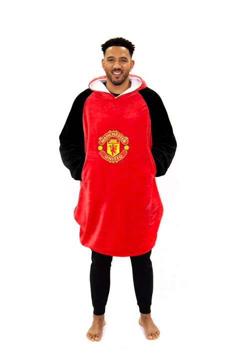 Manchester United Oversized Wearable Fleece Blanket Super Warm And