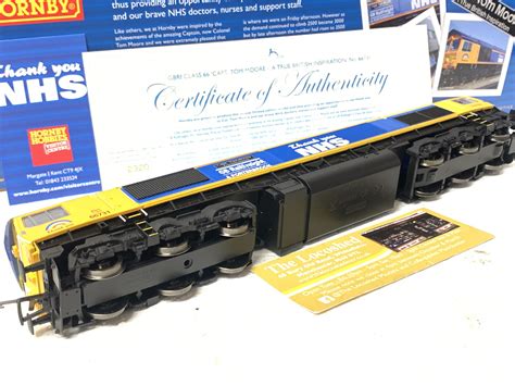 Hornby R30069 Gbrf Class 66 Capt Tom Moore A True British