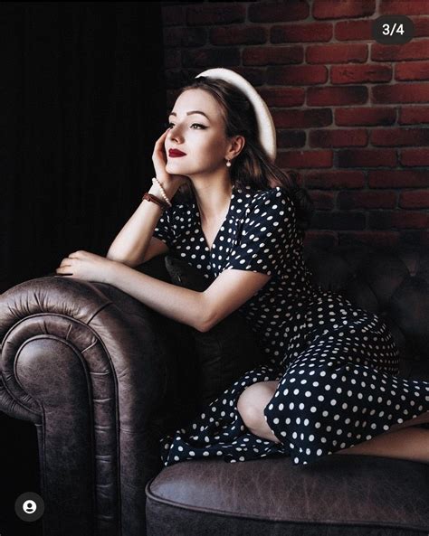 Lady Vintage Outfits Retro Style Vintage Dress Hats In 2023