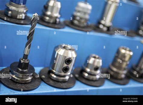 Various Many Type High Precision Tool Holder Device For Interface Cutting Tool And Spindle Of