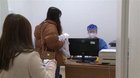 什么情况下建议去医院就诊——专访复旦大学附属中山医院重症医学科主任钟鸣界面新闻 · 中国