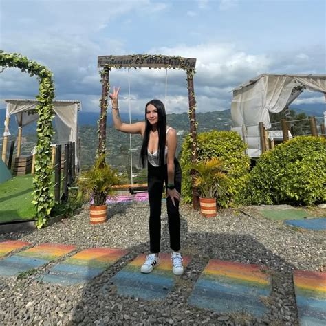 Laura Carolina Lau Amaya On Threads