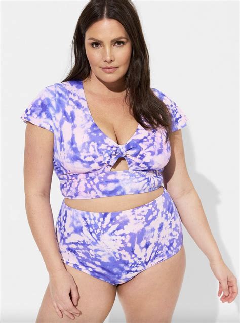 The 10 Best Plus Size Swimwear Brands — Best Life