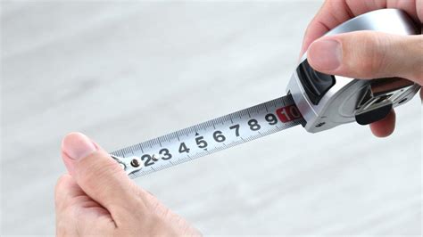How To Measure Linear Feet Using A Fence Calculator