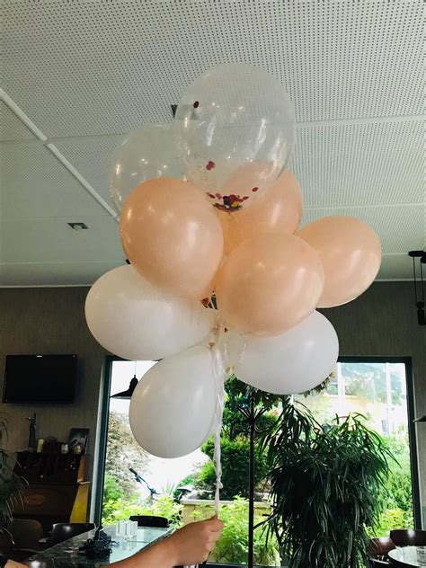 ჰელიუმის ბუშტები და დაბადების დღის აქსესუარები Home Facebook