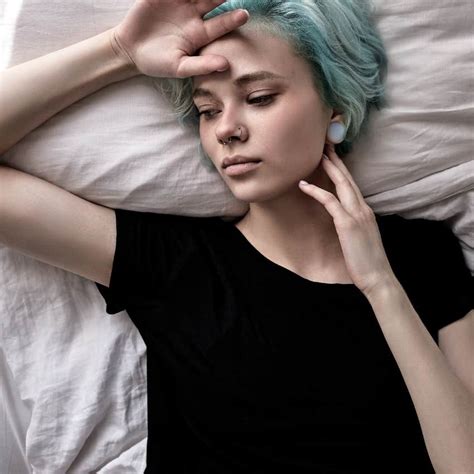 Counselor Shares The 5 Physically Uncomfortable Signs Your Body Is Holding On To Anger Yourtango